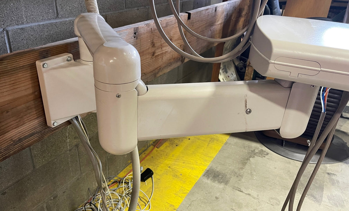 Refurbished A-dec 542 Side Mount Delivery – Pre-Owned Dental Inc.