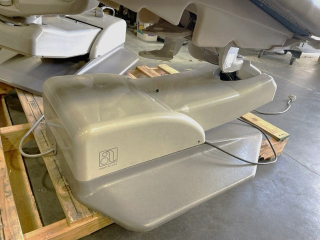 Adec Performer 8000 Chair – Pre-Owned Dental Inc.