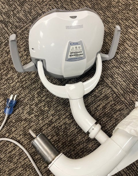 DCI Edge LED Post Light – Pre-Owned Dental Inc.