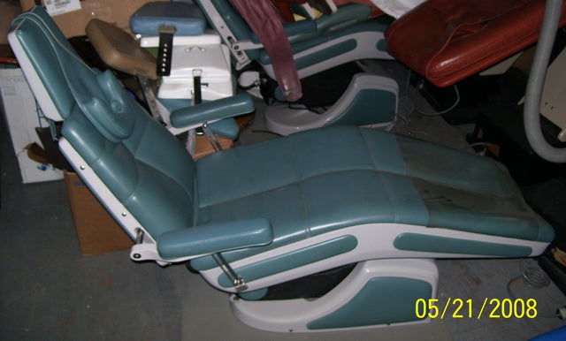 Dexta GP Exam Chair – Pre-Owned Dental Inc.