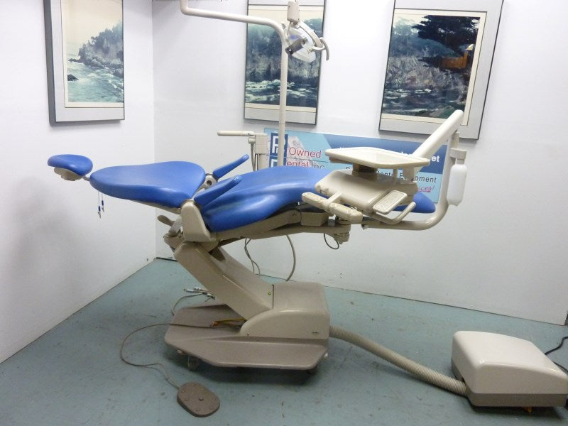 Adec Cascade 1040 Patient Chair w/ Radius Delivery Unit, Assistant and ...