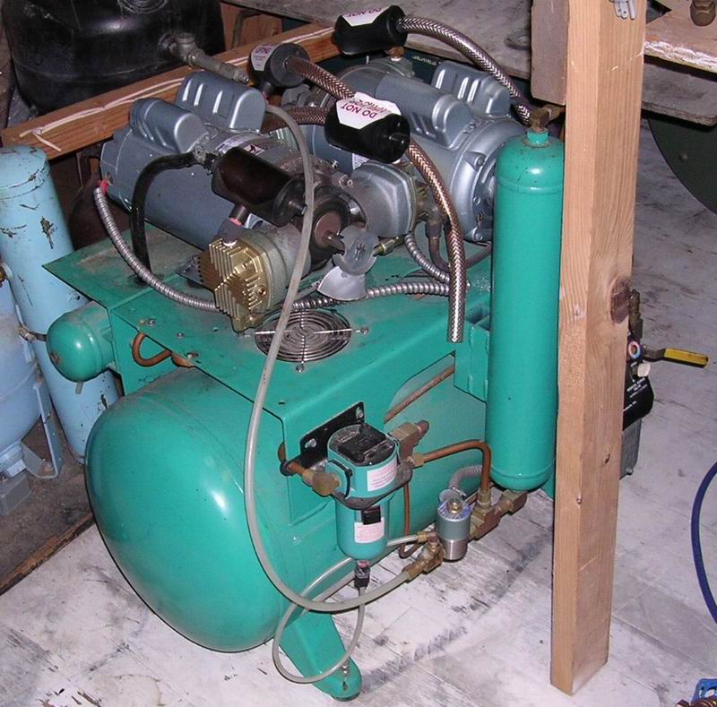 Dual 0.75HP Oilless Compressor – Pre-Owned Dental Inc.