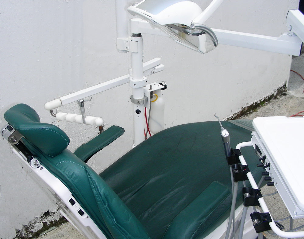 Bel 7 Chair, P&C LF1 Light, Adec 4200 Unit, Clean – Pre-Owned Dental Inc.