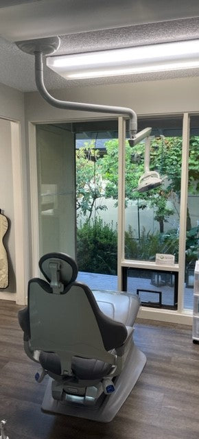 DCI Edge LED Ceiling Light – Pre-Owned Dental Inc.